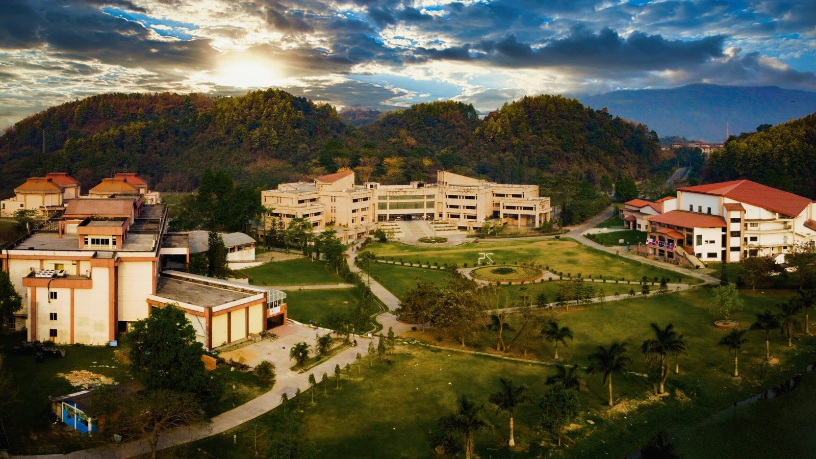 IIT Guwahati Partners with Samagra Shiksha Assam, Host Mega Science and ...